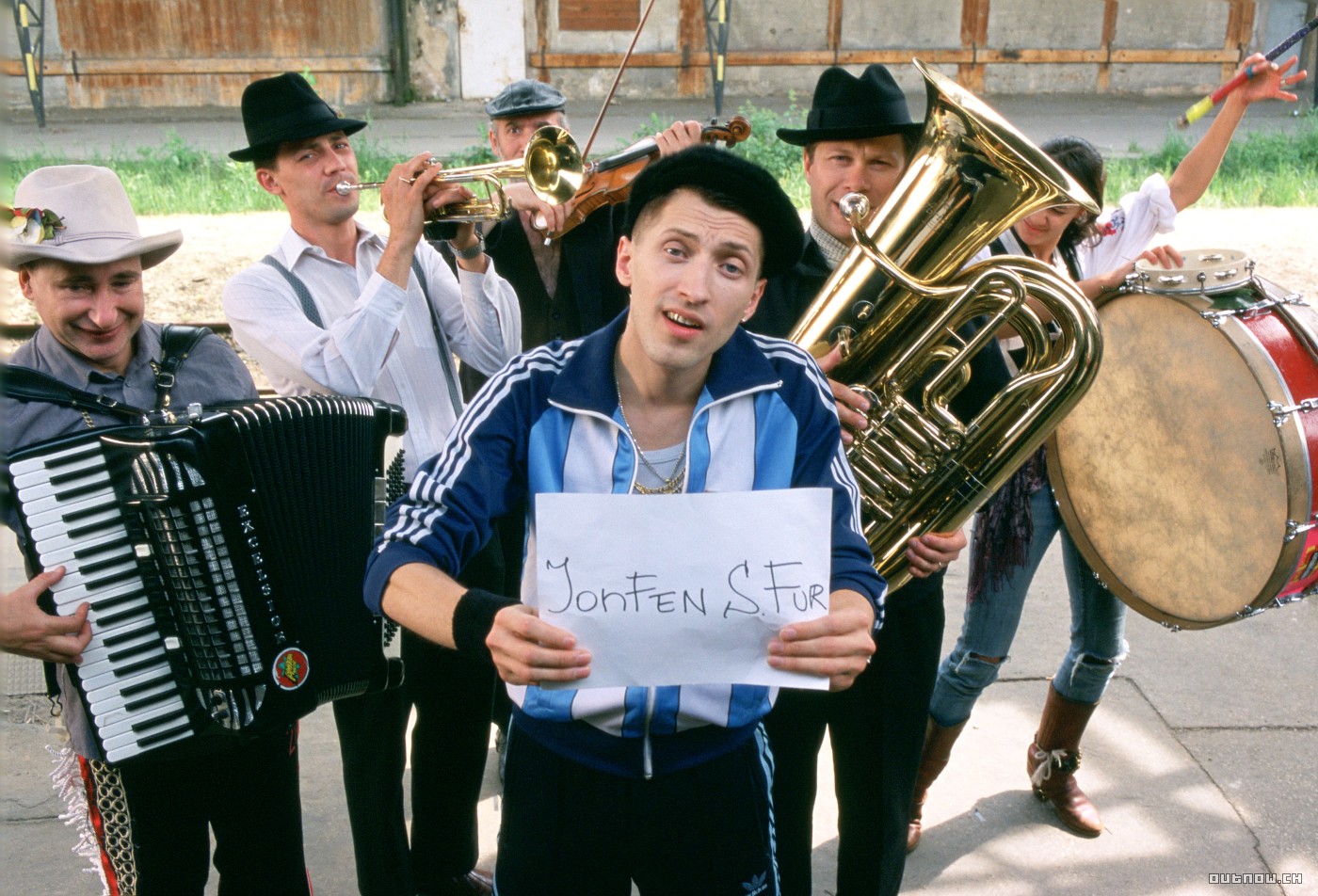 Everything Is Illuminated - Alchetron, the free social encyclopedia